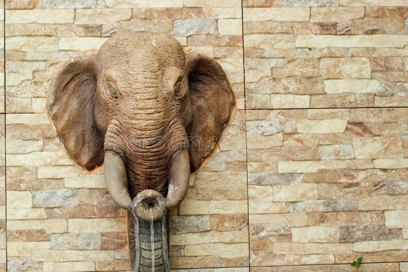 Elephant cement sculpture stock photo. Image of sculpture - 32589228