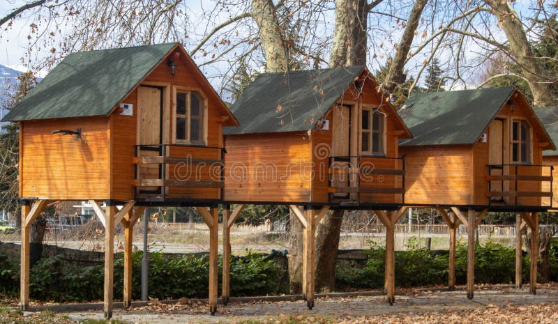 Elevated Above the Everyday, these Cabins Offer a Glimpse into a ...