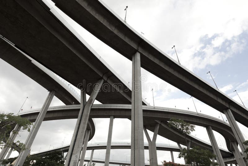 Elevated expressway stock photo. Image of structure, commute - 77009188