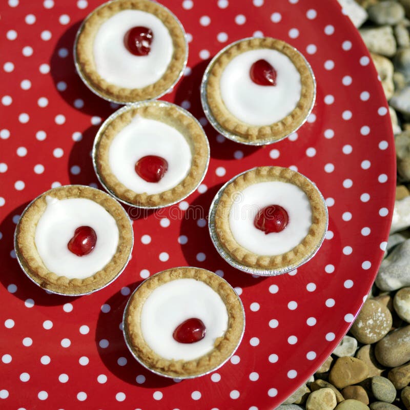 Bakewell Tarts Stock Illustrations – 5 Bakewell Tarts Stock ...