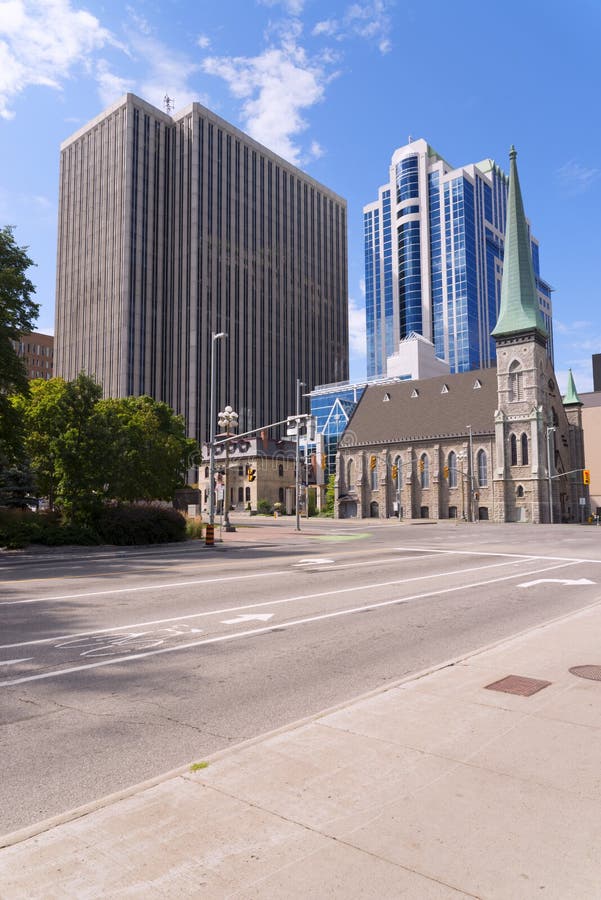 Elgin Street en Ottawa foto de archivo. Imagen de ciudad - 82597962