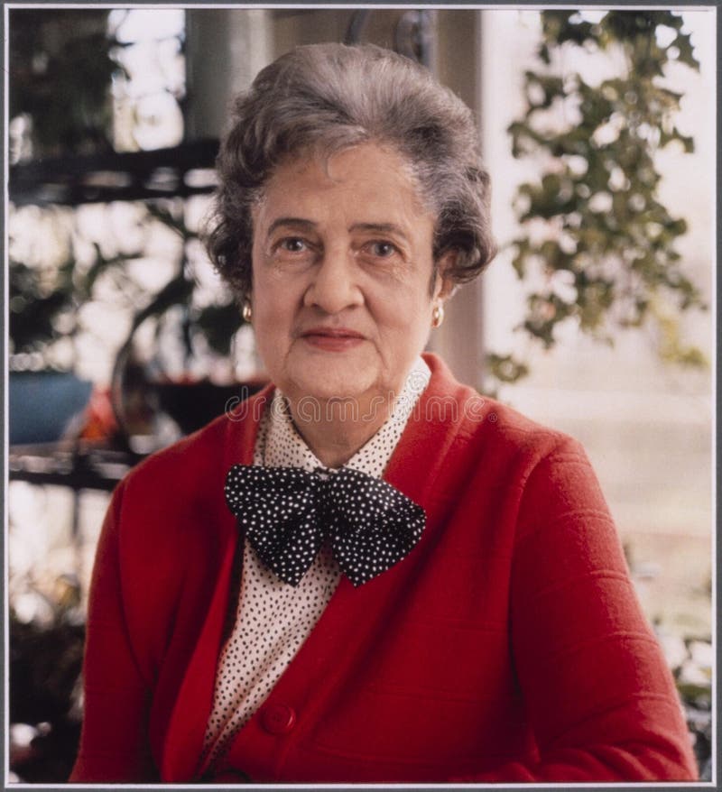 Elizabeth_Barker Picture. Image: 222331027