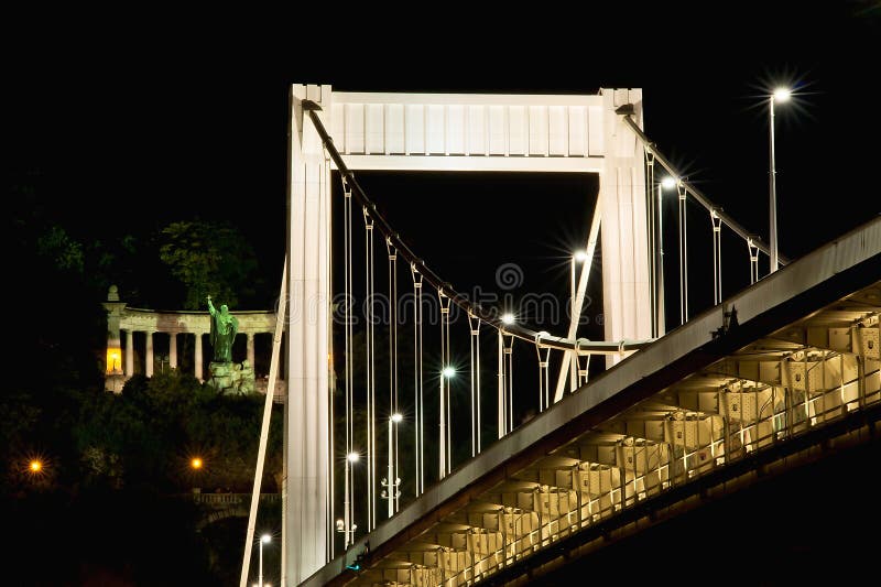 Elizabeth Bridge stock photo. Image of urban, night, capital - 70026020