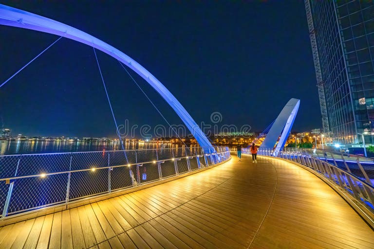 Elizabeth Quay Bridge at Night in Perth Editorial Photography - Image ...