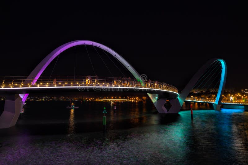 Elizabeth Quay in Perth editorial stock photo. Image of quay - 67267573
