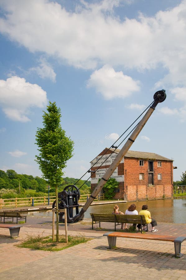 Ellesmere wharf stock photo. Image of sitting, passer - 14618710