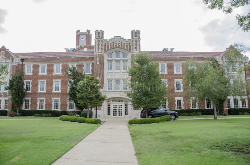 Ellison Hall at University of Oklahoma Editorial Stock Photo - Image of ...