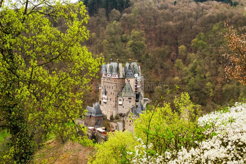 388 Eltz Slott Tyskland Foton - Gratis och royaltyfria stockfoton från ...