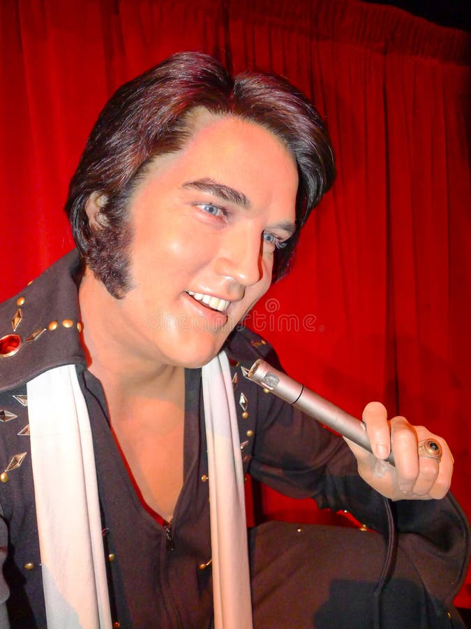 Elvis Presley Wax Figure editorial stock photo. Image of legend - 21599803