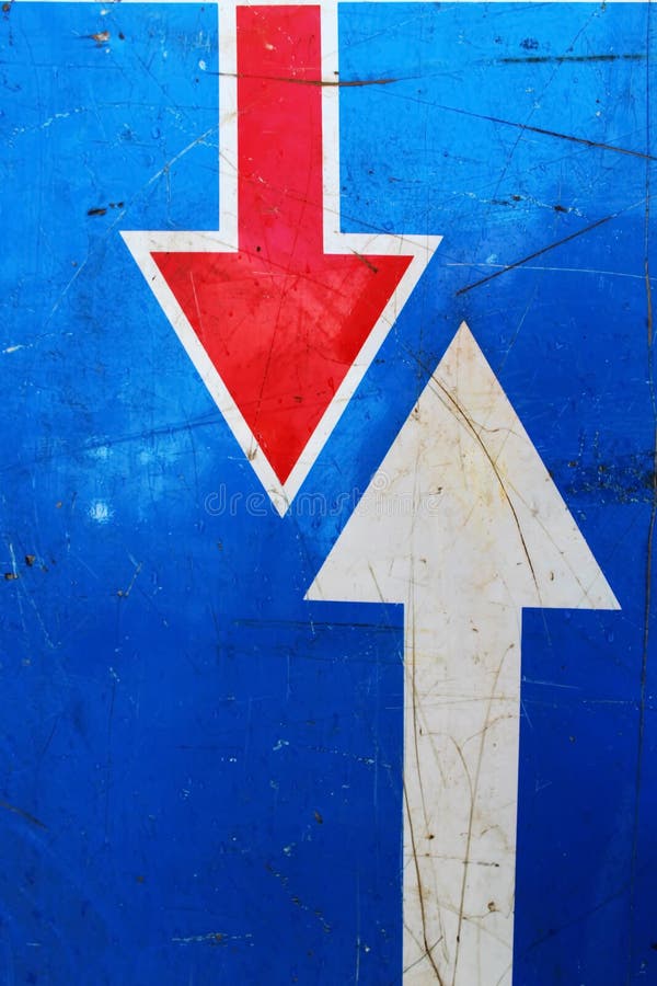 Em Um Fundo Azul, Em Duas Setas Oposto a Vermelho E a Branco Imagem de ...