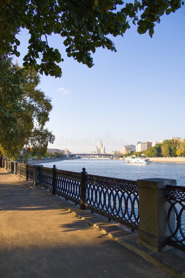 Embankment on a Moscow River Stock Image - Image of urban, ship: 7787325