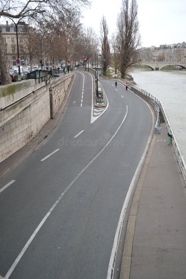 Embankment of the River Seine in Paris Stock Image - Image of tower ...