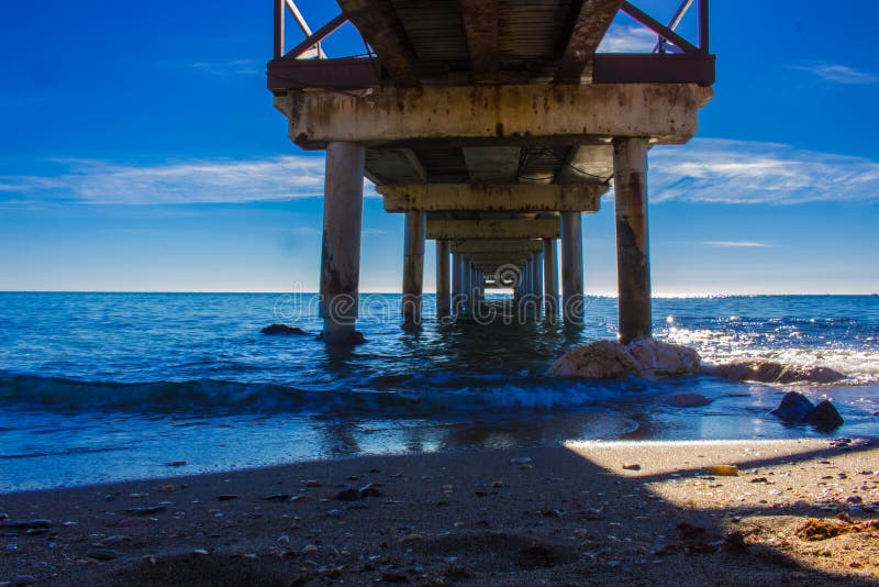 Embarcadero imagen de archivo. Imagen de turismo, europa - 106176537