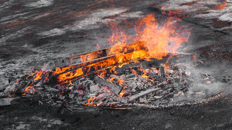 Pallet fire stock photo. Image of burn, bonfire, fire - 110587584