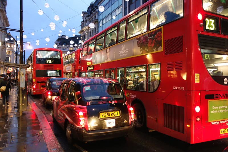 Embouteillage de Londres image stock éditorial. Image du industrie ...