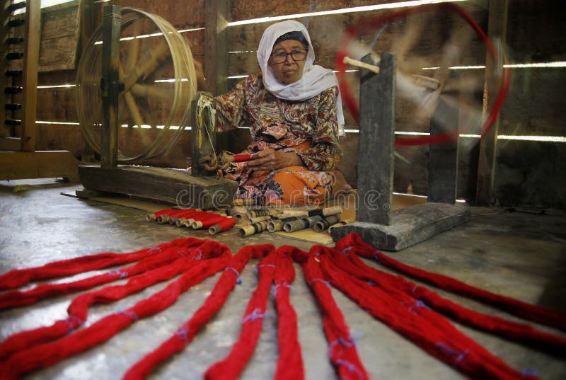 Embroider Songket Woven Thread Editorial Stock Image - Image of culture ...