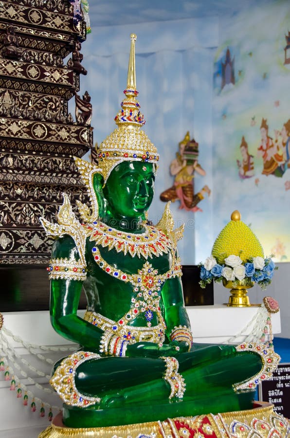 Emerald buddha statue stock photo. Image of historic - 24445640