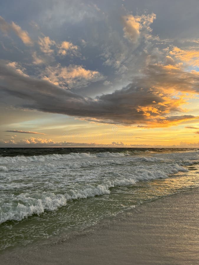 Emerald Coast Florida Dramatic Sunset Stock Photo - Image of wave, gulf ...