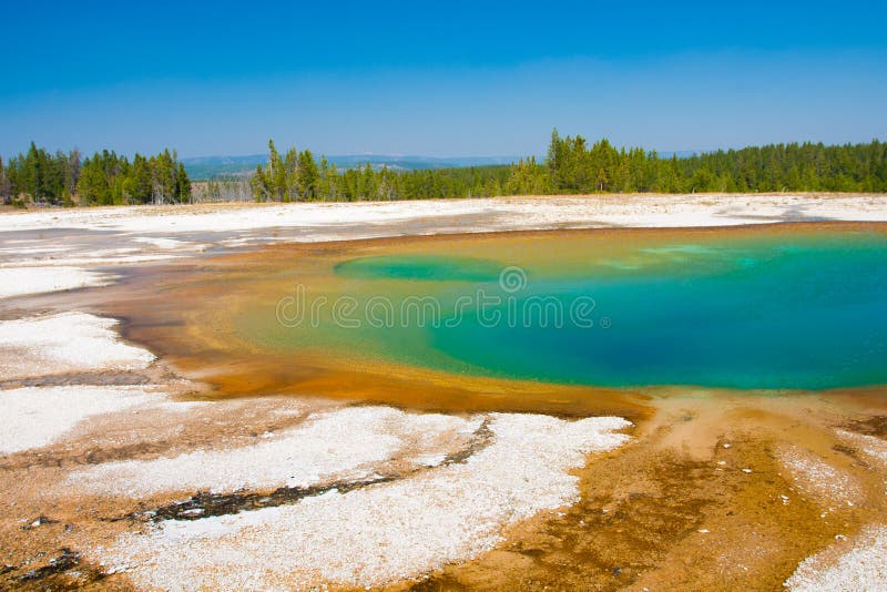 Emerald Pool in Yellowstone National Park,USA Stock Photo - Image of ...