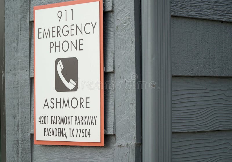 Emergency Dial 911, Decal on a Police Vehicle, USA Editorial Stock ...