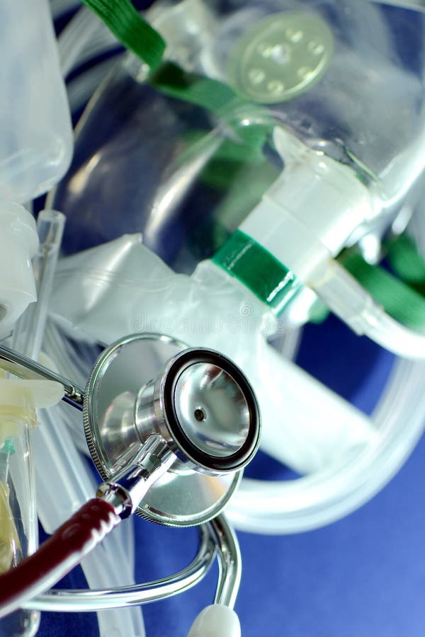 Emergency Kit. stock image. Image of backdrop, medicine - 39684441