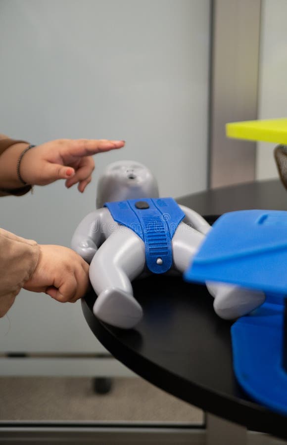 Emergency and Standard First Aid and CPR Training Class by Security ...