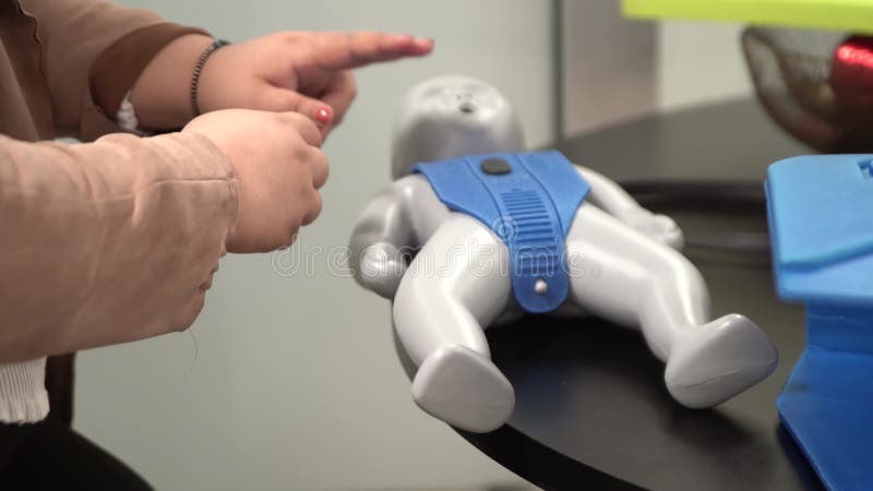 Emergency and Standard First Aid and CPR Training Class by Security ...