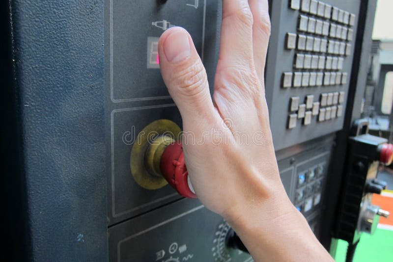 105 Cnc Machine Emergency Stop Button Stock Photos - Free & Royalty ...