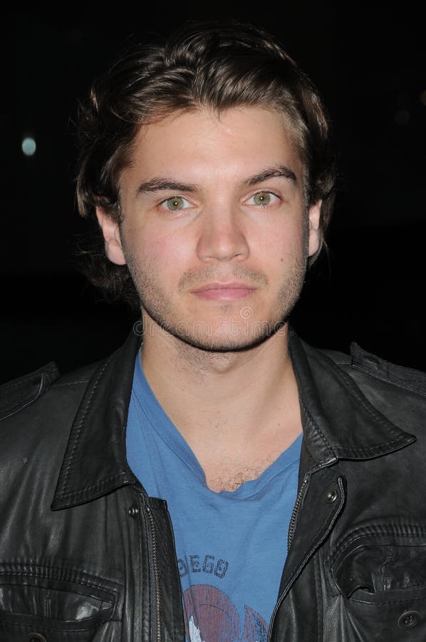 Emile Hirsch editorial image. Image of pacific, tillman - 24817765