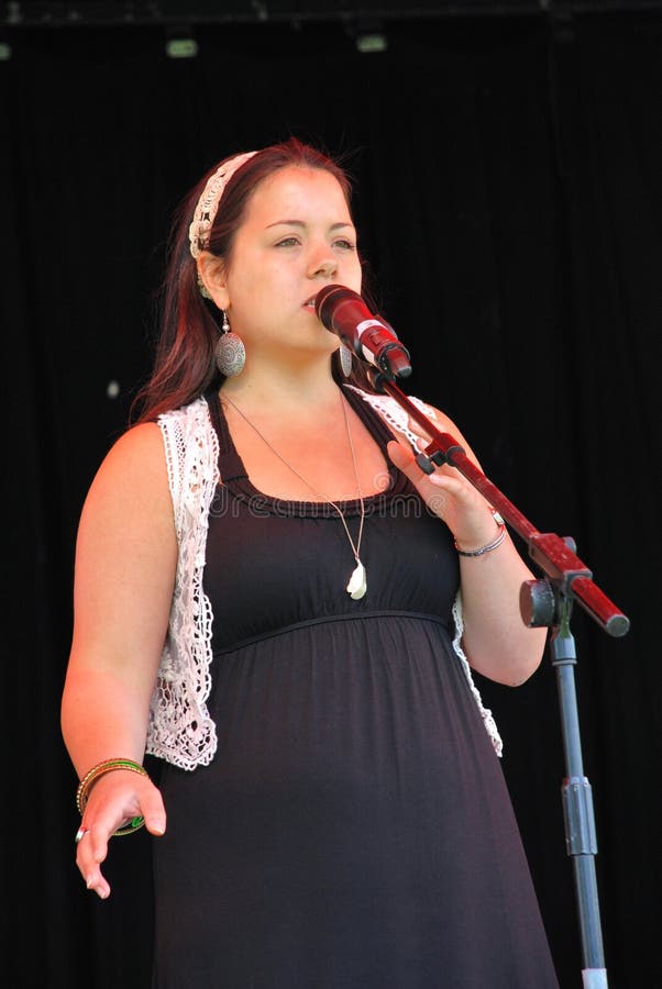 Emily Lane editorial stock image. Image of music, live - 25573819