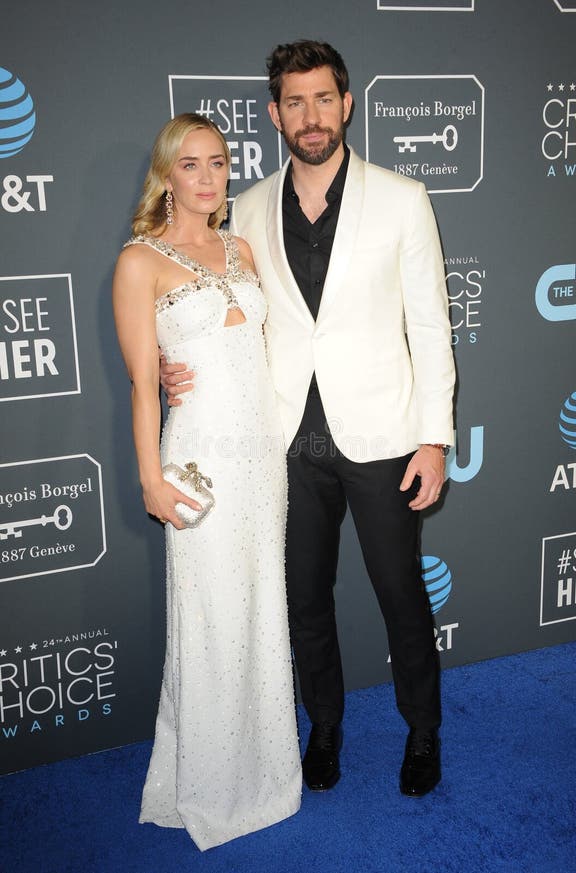 Emily Stumpf Und John Krasinski Redaktionelles Stockfotografie - Bild ...
