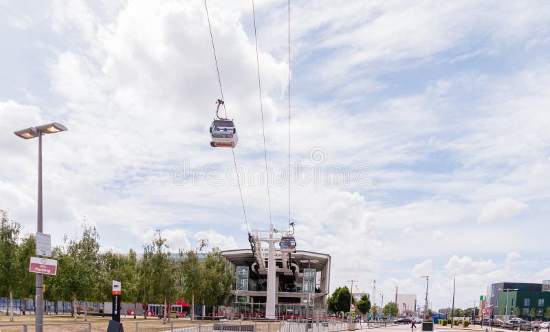 Emirates Cable Car Terminal Editorial Image - Image of britain, london ...