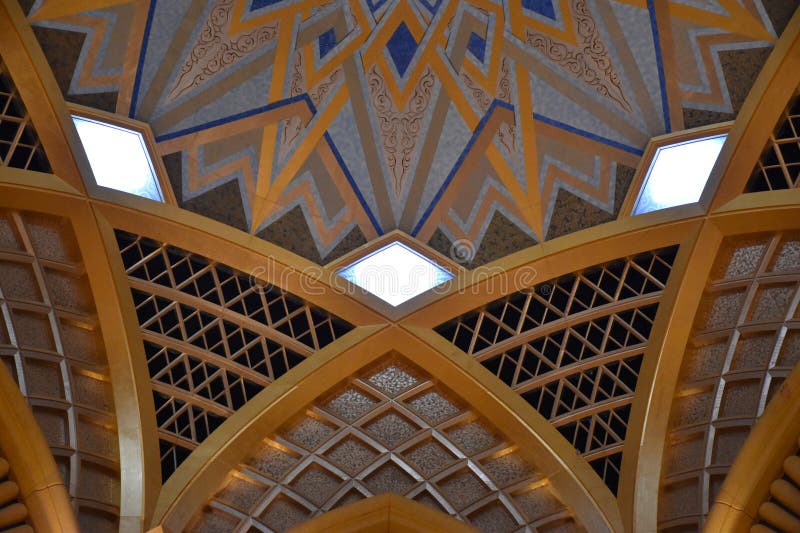 Emirates Palace from the Inside, Abu Dhabi (UAE Editorial Photography ...