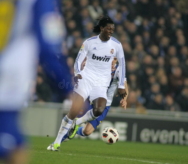 Emmanuel Adebayor De Real Madrid Foto Editorial - Imagem de esfera ...