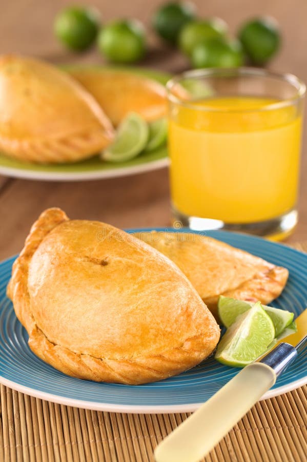 Empanada De Carne Peruana De Empanada Foto de archivo - Imagen de ...