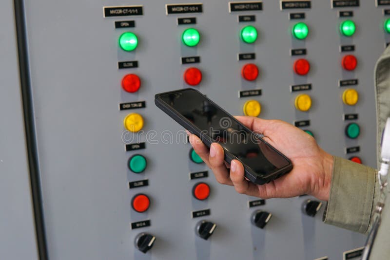 Employees Use the Program in Their Mobile Phones To Close and Open the ...