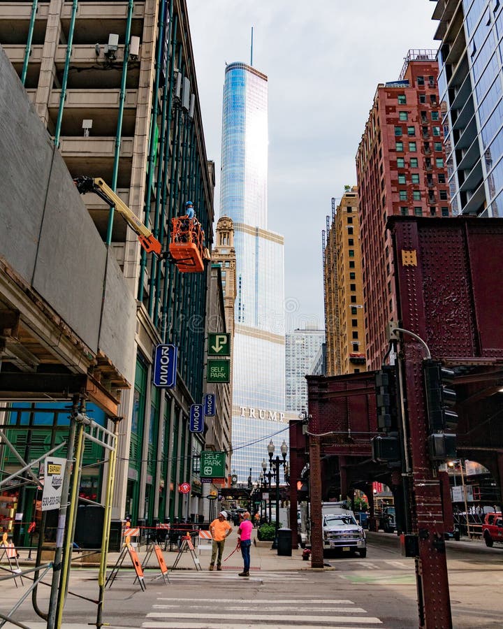 Employees Working on the Street Editorial Photography - Image of ...