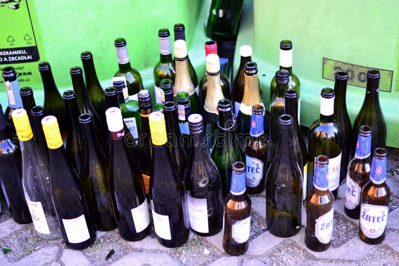 Empty alcohol bottles editorial image. Image of front - 193687180