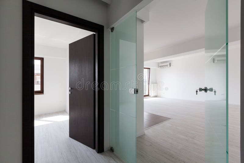 Empty apartment stock image. Image of illumination, interior - 64351777