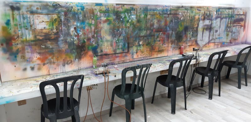 Empty Art Class Room Airbrush Stock Image - Image of group, study ...