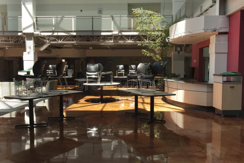 Empty Atrium stock image. Image of railing, cleaning - 21835823