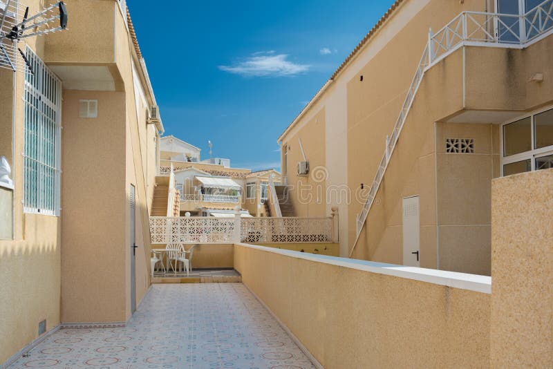 Empty backyard stock photo. Image of gardening, hedge - 70435050