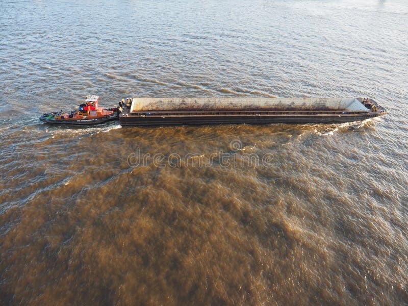 Empty barge in Hamburg editorial stock photo. Image of barge - 95182948