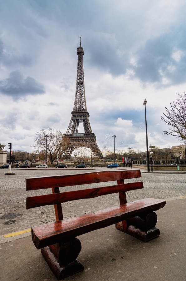 Paris, Empty Bench with Eiffel Tower in the Background Stock Image ...