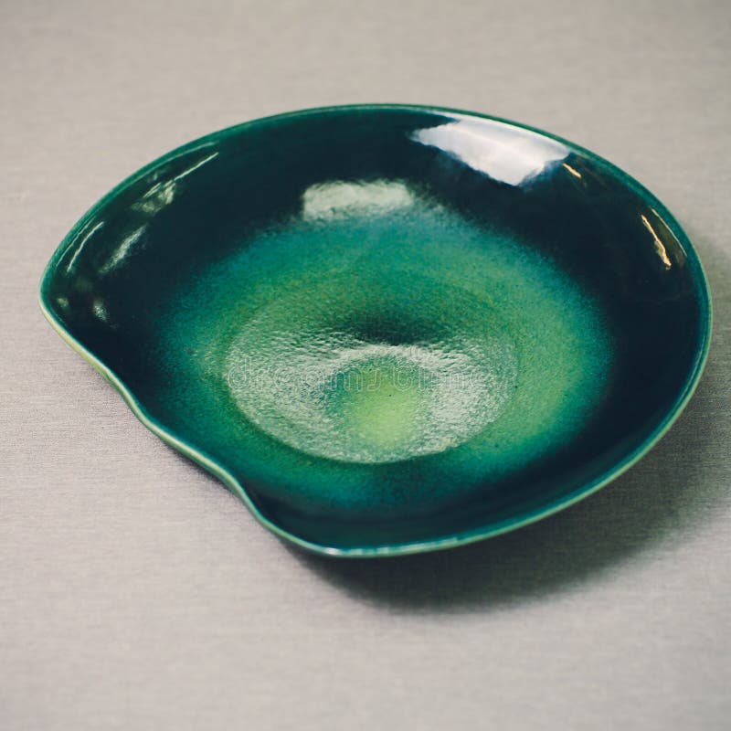 Empty Blue Plate with Wavy Edge, Frilled Plate in Wavy Pattern Isolated ...