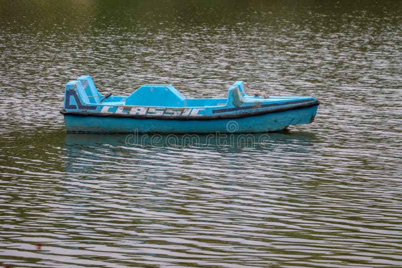 An empty boat stock photo. Image of calm, ocean, outdoor - 128907214