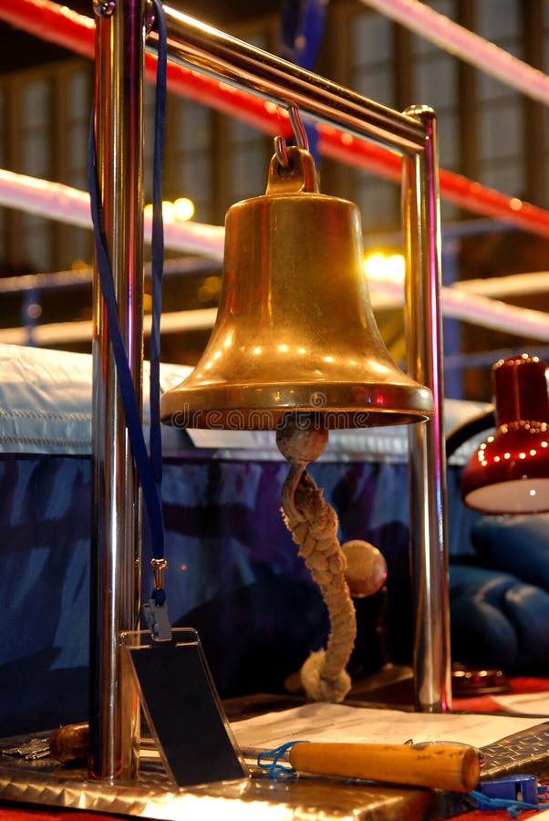 Empty boxing ring and bell stock image. Image of muay - 88319907
