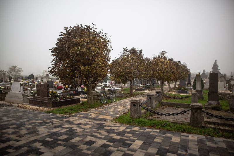 Empty Cemetery on a Rainy Day Editorial Image - Image of gravestone ...