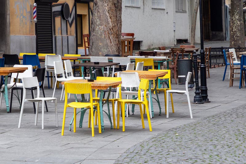 Empty chairs in local cafe editorial photo. Image of wooden - 335257361