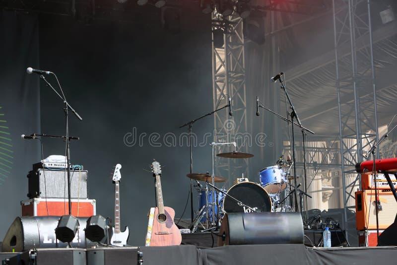 Empty concert stage stock image. Image of entertainment - 42963385